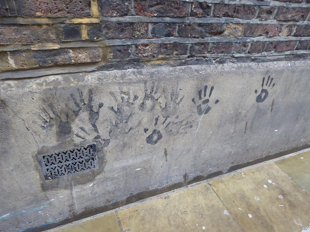 Celebrity Footsteps #1: Steven Toast’s Walk to Work – Mudskipper Press