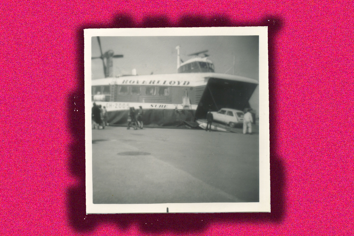Remembering the Ramsgate to Calais Hovercraft – Mudskipper Press