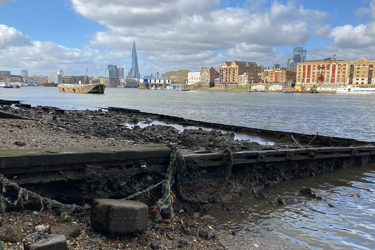 Mudlarking in Rotherhithe – Mudskipper Press